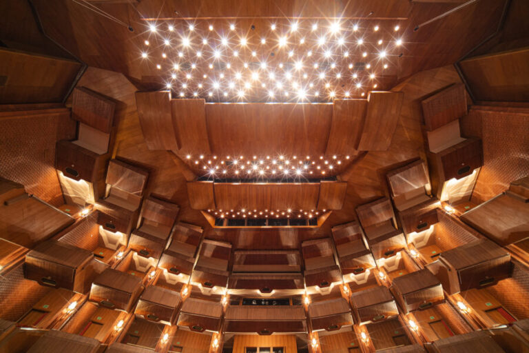 Lithuanian national opera and ballet theatre | Theater Information Center
